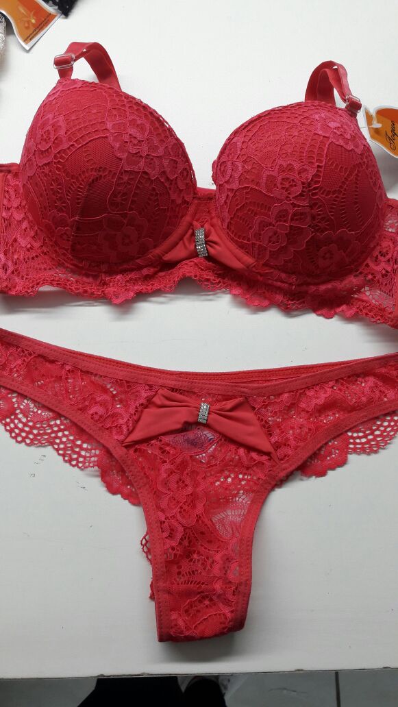 Conjunto Luiza com Strap – Toque Sensual